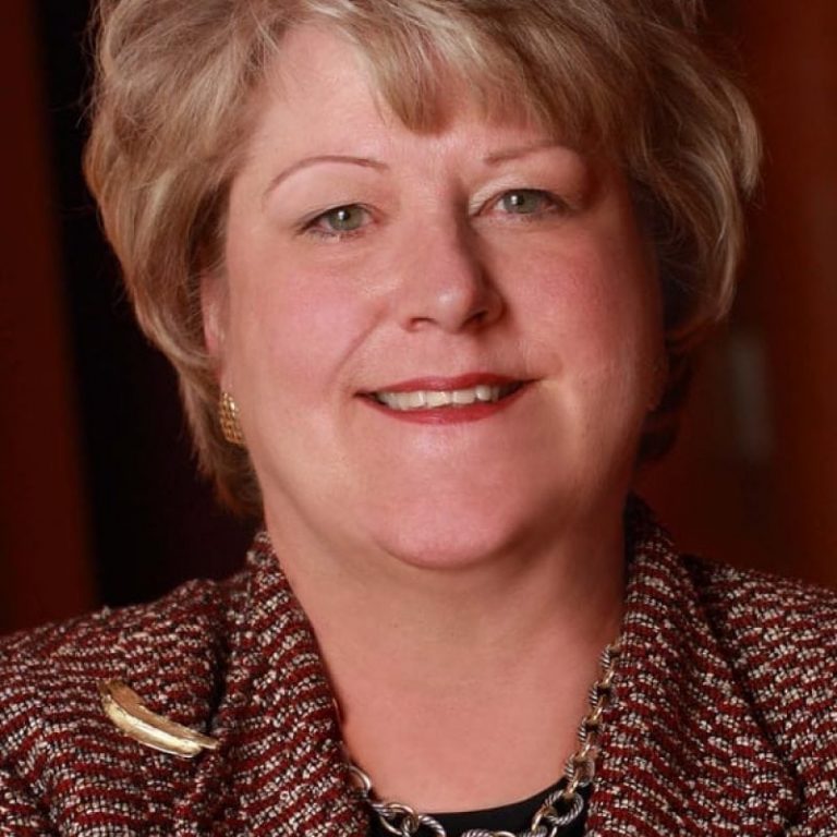 Betsy Gray named to America’s Top 100 Attorneys - Who's On The Move