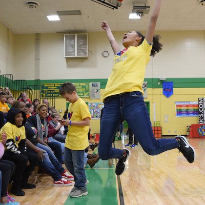 Richland One students aim to break Rubik’s® Cube “Speedcubing” record ...