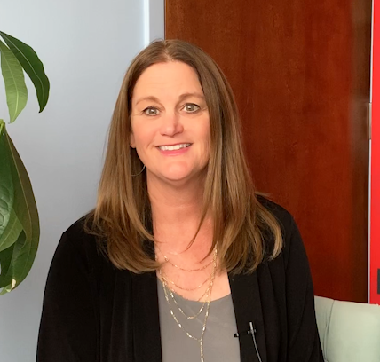 Non Profit Minute - Robin Berlinsky, Engaging Creative Minds - Who's On ...
