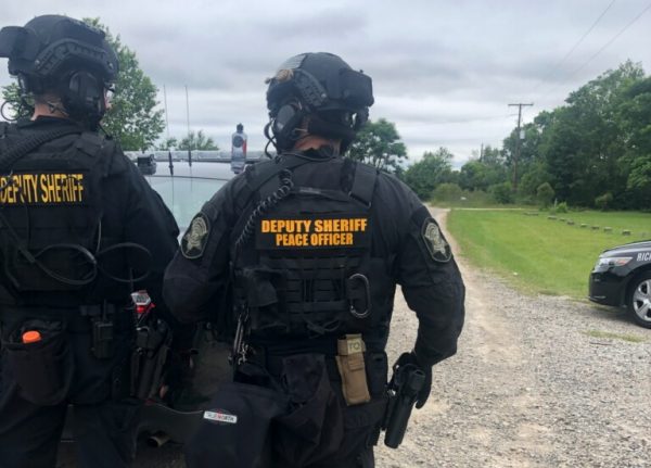 SWAT Team operators as PEACE OFFICERS - Who's On The Move