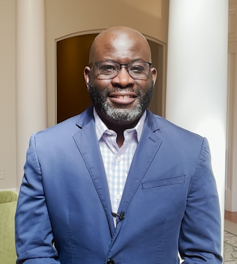 Artist Minute - Charlton Singleton, Musician - Who's On The Move