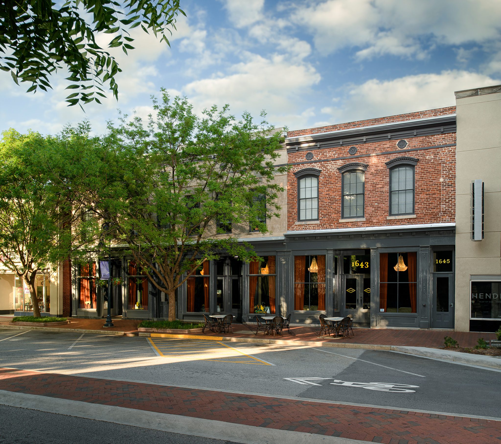 Smoked team wins SC Historic Preservation Honor Award - Who's On The Move