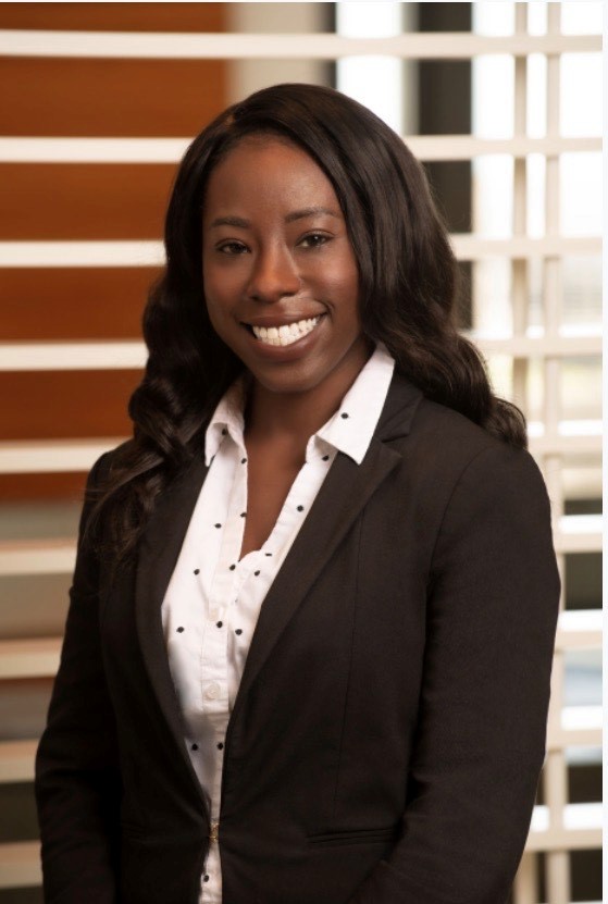 SMITH I ROBINSON welcomes attorney Maya Weeks - Who's On The Move