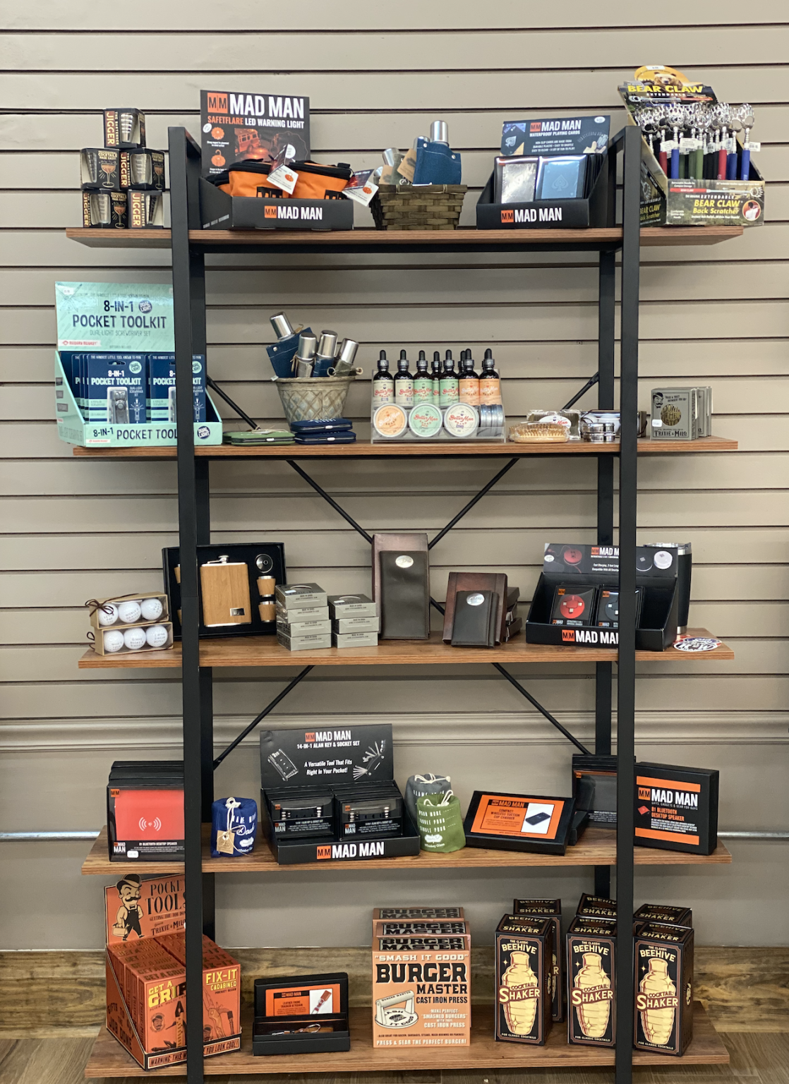 Southern Twist & Trade Opens in New Location on Laurens Public Square ...