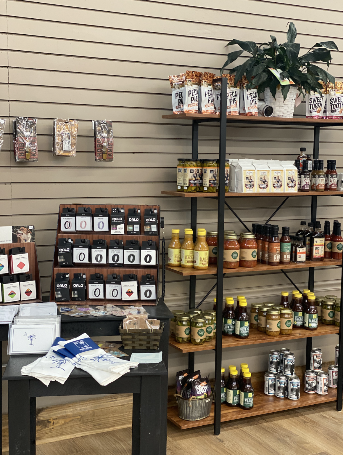 Southern Twist & Trade Opens in New Location on Laurens Public Square ...