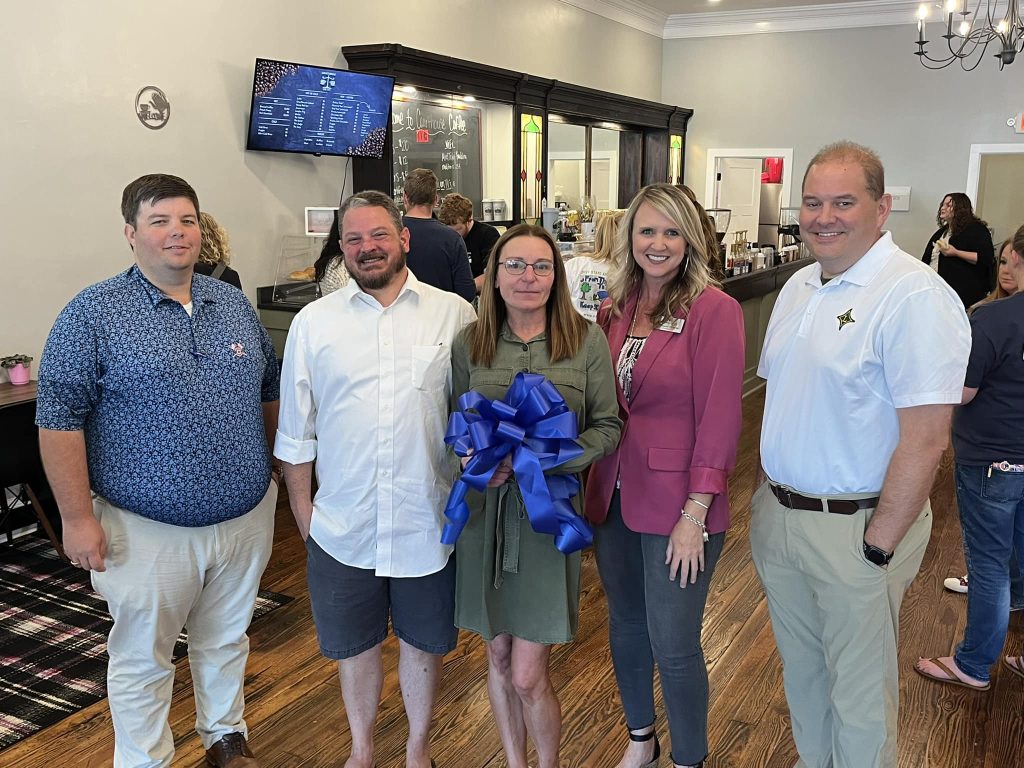 Courthouse Coffee Celebrates Recent Opening with Ribbon Cutting - Who's ...