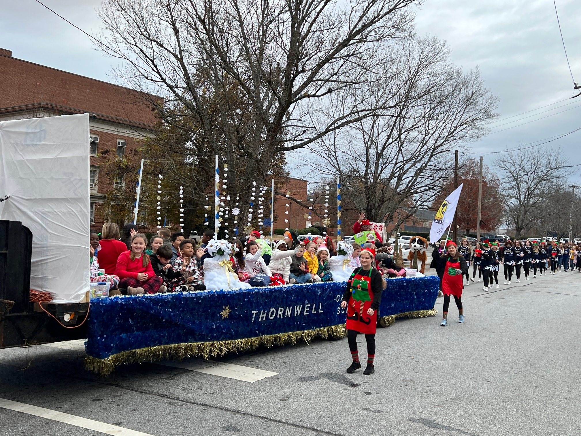 Clinton's "Winter Wonderland" Parade Winners Announced - Who's On The Move