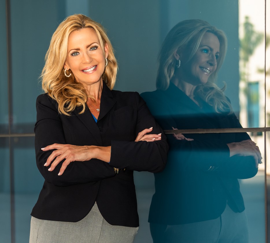 Lander names Robyn Hoffman to lead University Advancement, Lander ...