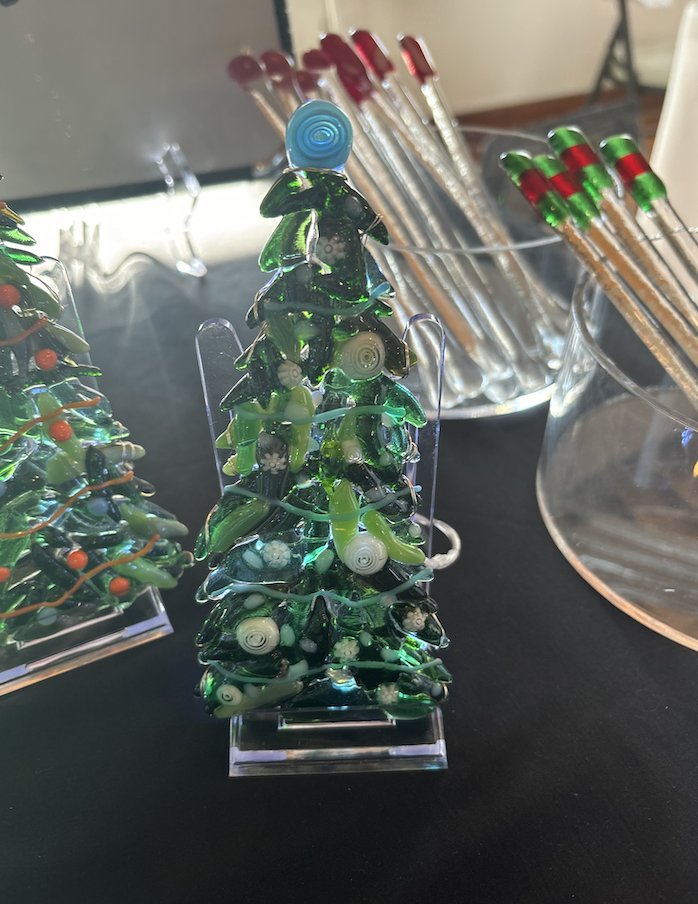Local Artist Kathy Childress Guinn Turns Glass Art into a Labor of Love ...