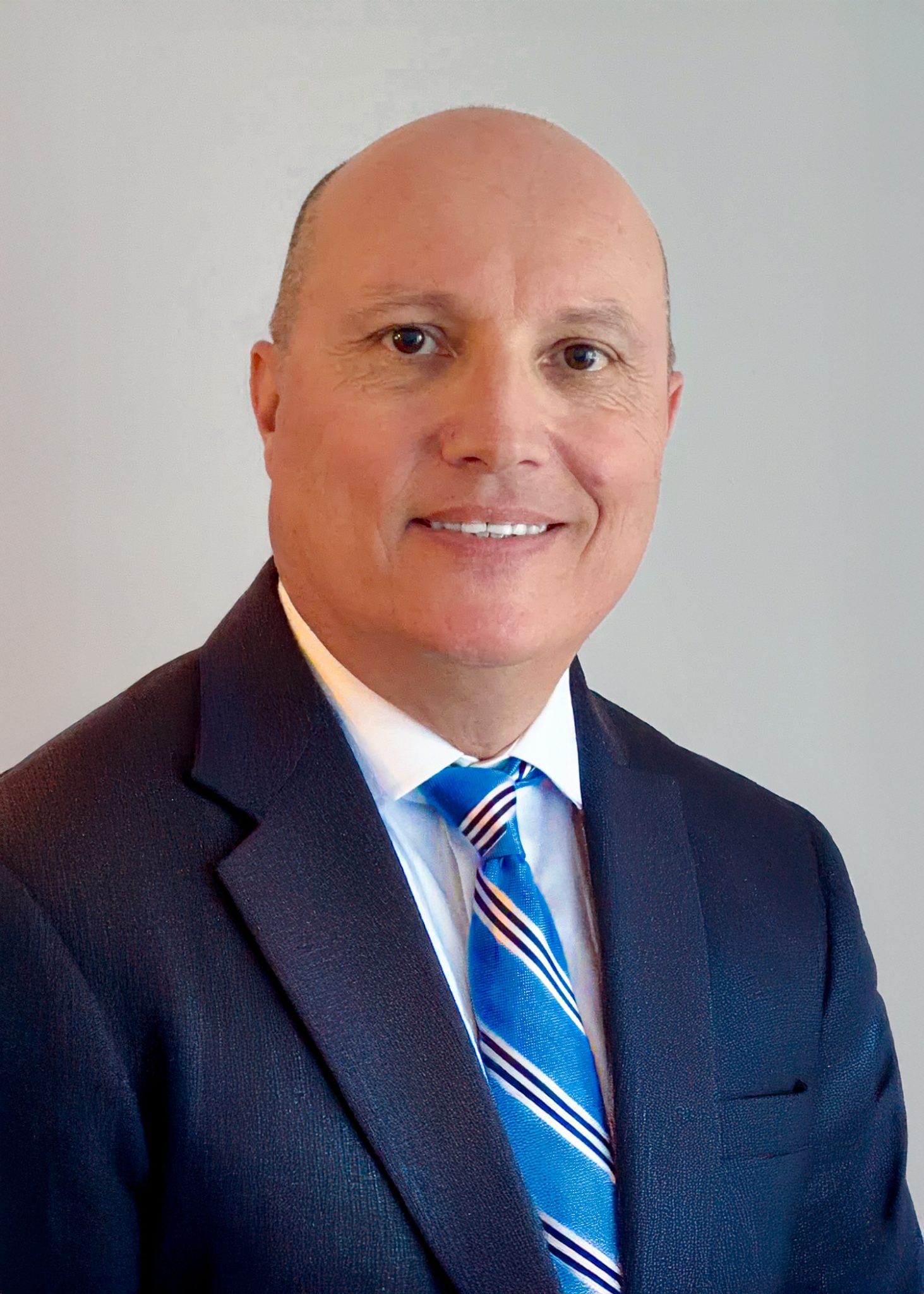 Peter Hull named chief communications and marketing officer for Medical ...