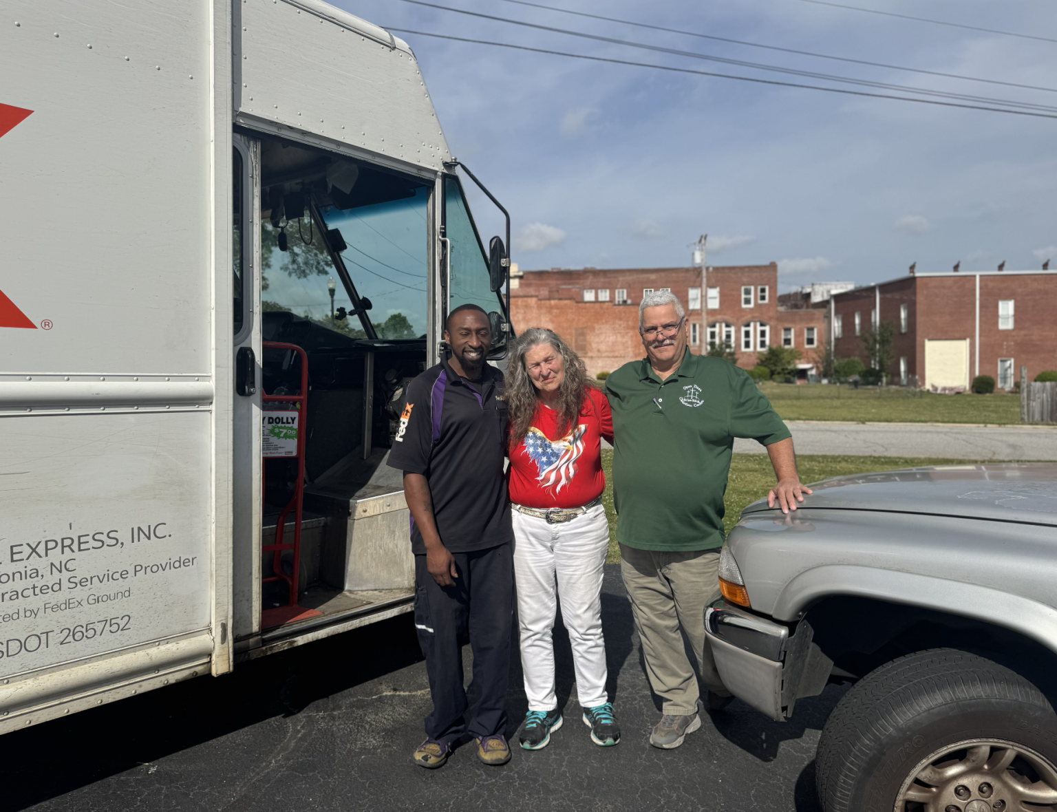 Quick-Thinking FedEx Driver Prevents Potential Accident at Clinton Soup ...