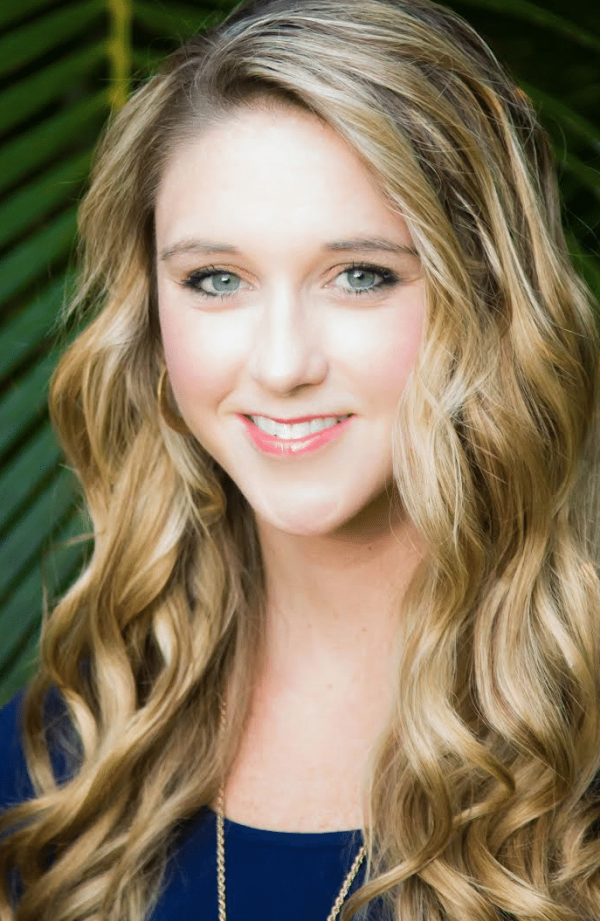 Stacie Thompson Joins The Yukich Team & Allen Tate Company - Who's On ...